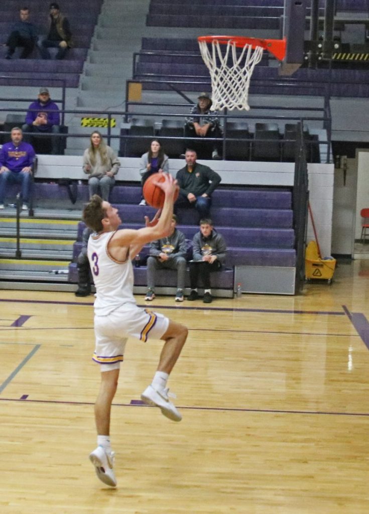 Tornadoes find groove at the Rick McGraw Invite – The Breeze-Courier