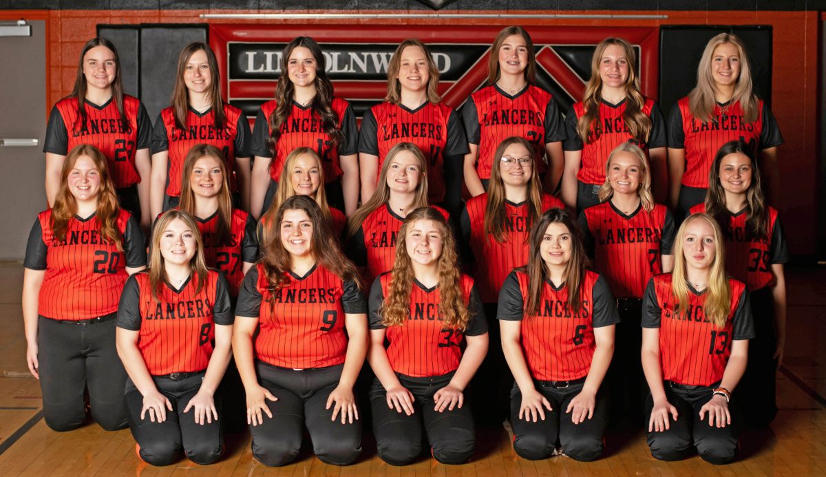 Lincolnwood Lancers varsity Softball – The Breeze-Courier