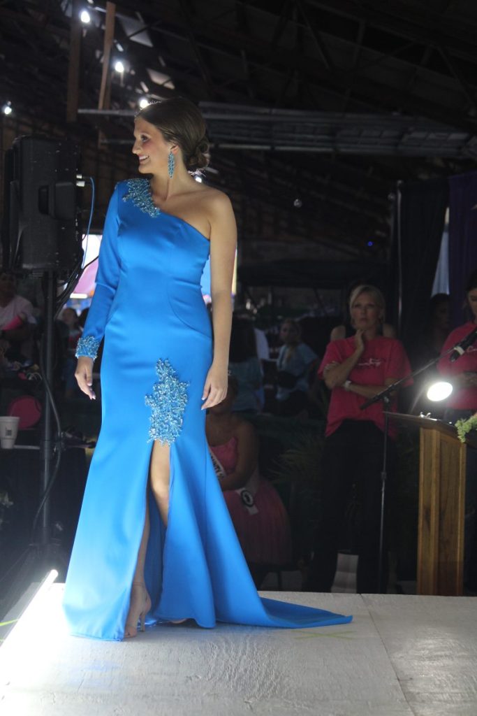 Delaney Epley of Pana crowned Miss Christian County – The Breeze-Courier