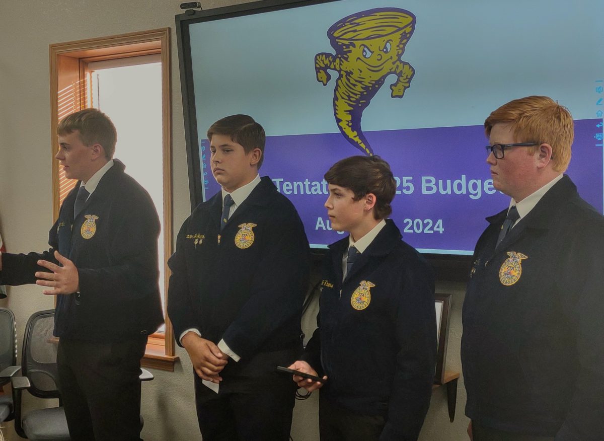 Parent describes child’s assault to Taylorville School Board – The ...