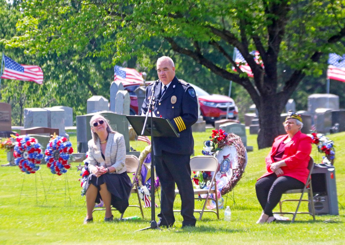 Taylorville reminded of the fallen – The Breeze-Courier